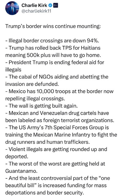 Memes and Funny Pics XXVII - Page 99